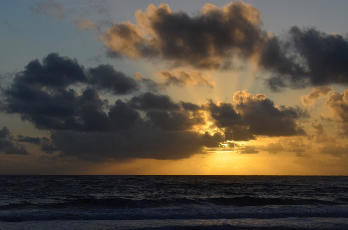 Sunrise galleries – It's My Serve